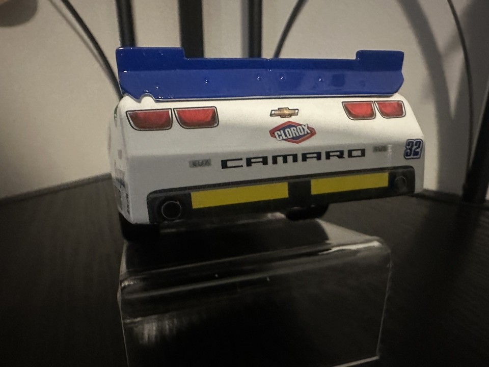 Kyle Larson #32 Clorox Nationwide 1:24 2013 Camaro Rookie Lionel NASCAR ...