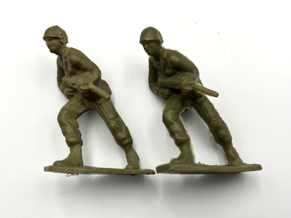 Lot of 37 Processed Plastic, Tim-Mee WWII Army GI Toy Soldiers Armored ...