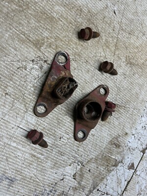1973 -1979 Chevrolet pick up tailgate pivot brackets | eBay