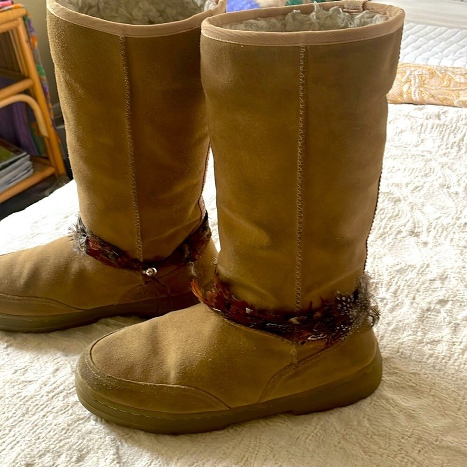Steve Madden Bamboo Brown Suede Pull on BootW/Feather Trim Fur lined ...