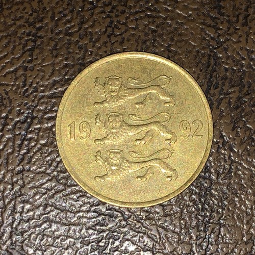 Lot 1992 Russian 1 Rouble BAHK POCCNN Coin & 1992 KROON Estonia 20 ...