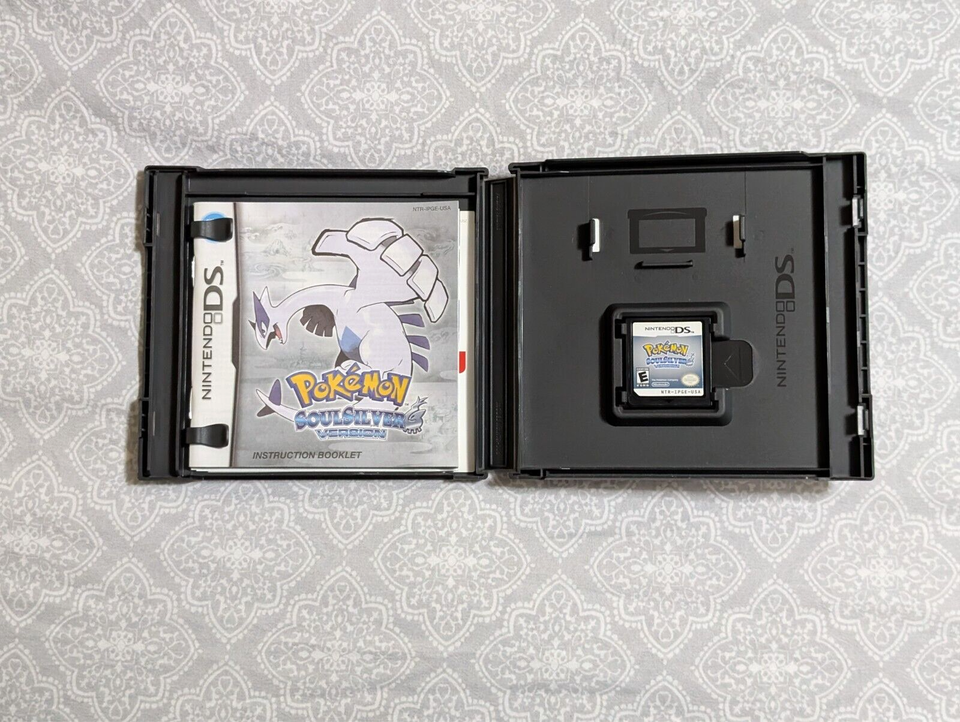Pokemon: SoulSilver Version CIB In Big Box Nintendo DS NO Pokewalker ...