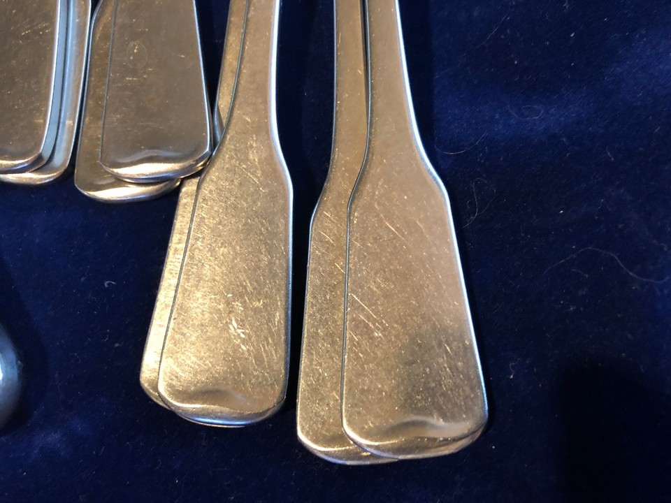 Oneida 20 Piece Stainless Flatware Set, Service for 4 - CHOICE of ...