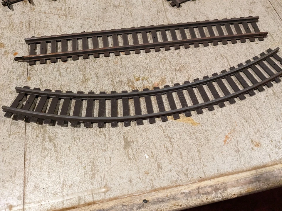 American Flyer won't move on tracks - Electronics and DCC - Trains.com ...