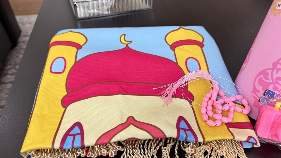 4pcs Muslim Prayer Mat Set for kids,Best Ramadan/birthday Gift set Pink ...
