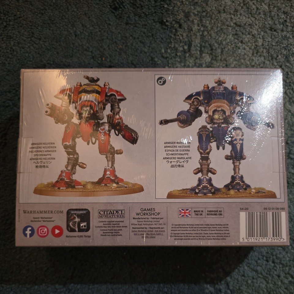 Warhammer 40K Imperial Knight Armigers – Plastic – New / Unbuilt / In ...