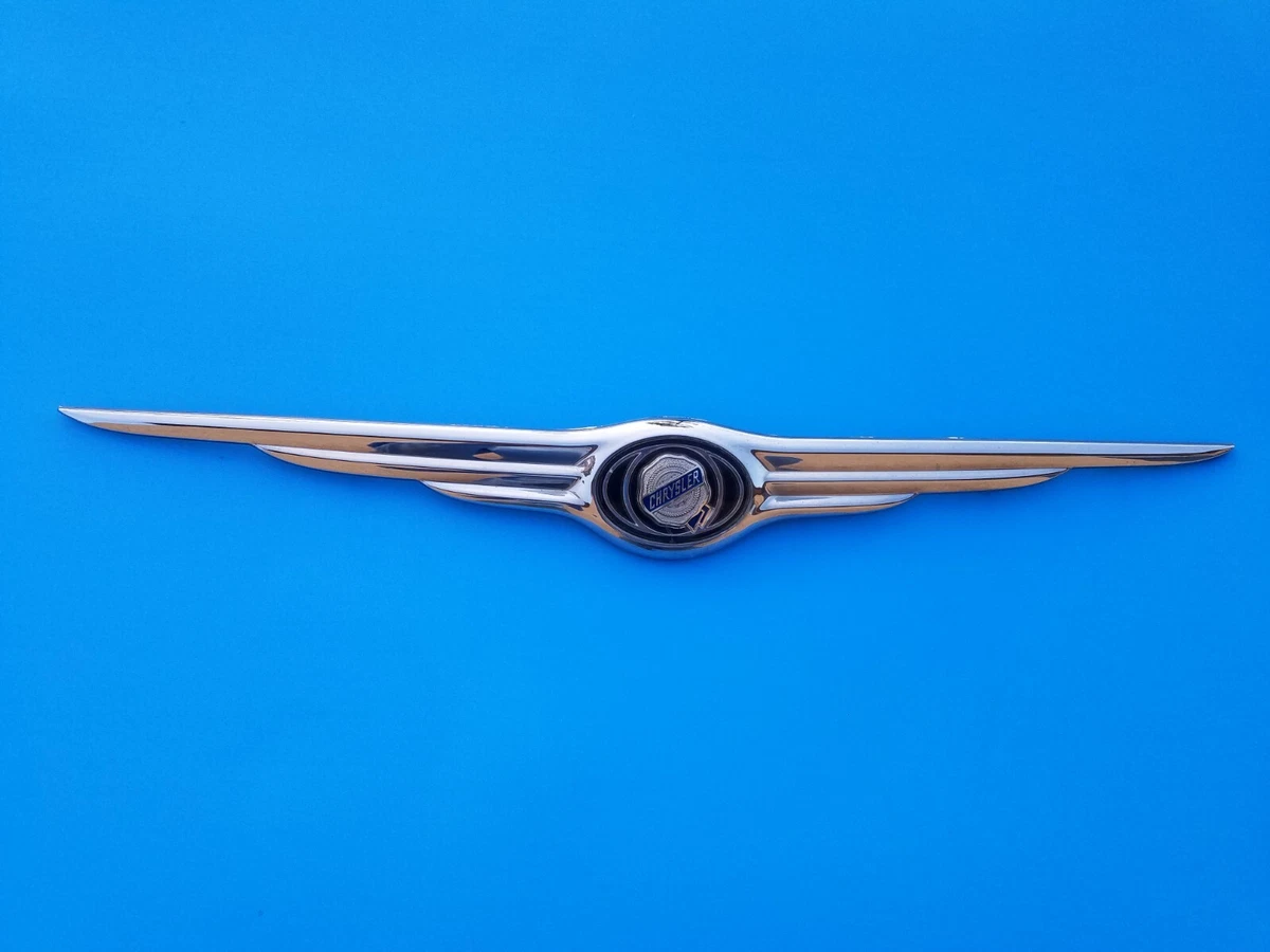 2008 Chrysler 300c Badges