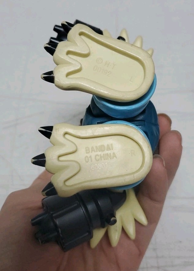 2001 Bandai: Digimon D-Real Gargomon Figure (Digi Tamers Warrior) Pre ...