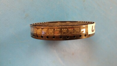 (10pcs) LMC7211BIM5 Low power, high voltage comparator with push-pull ...