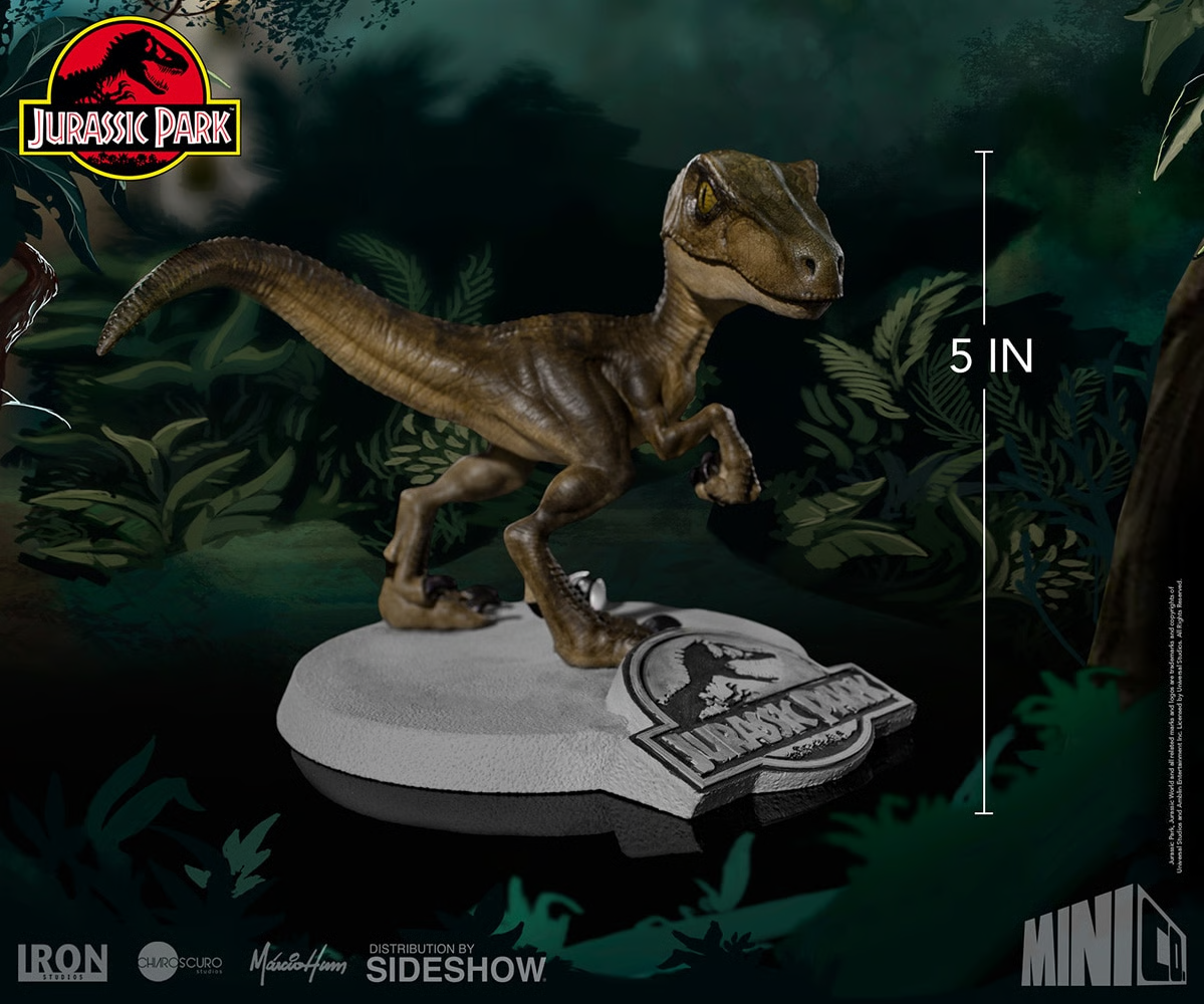 Iron Studios Mini Co Velociraptor Jurassic Park Miniature Collection ...