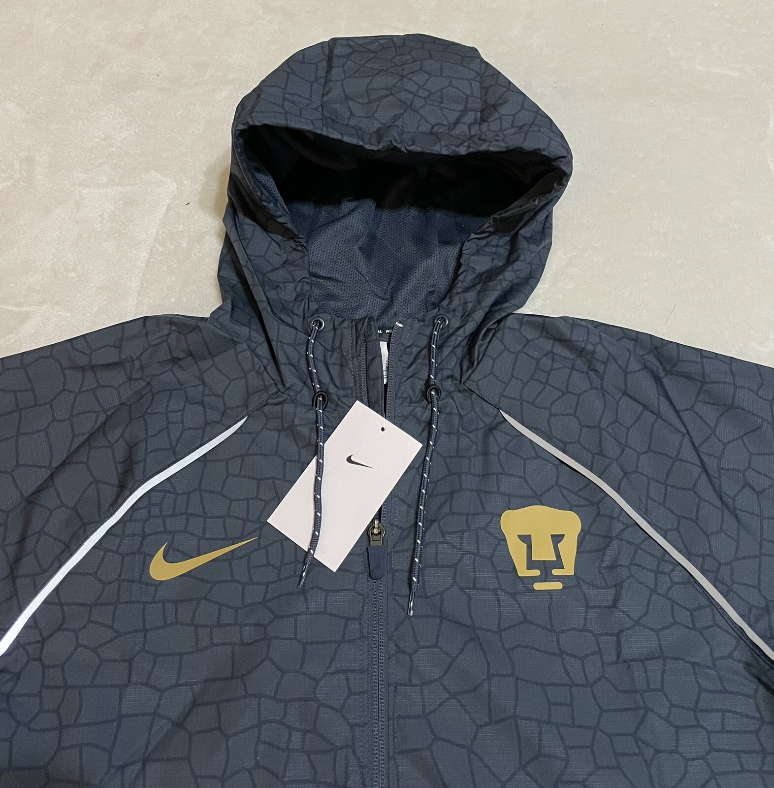 NIKE PUMAS UNAM SOCCER JACKET SIZE M or L MEXICO AMERICA USA CHIVAS | eBay