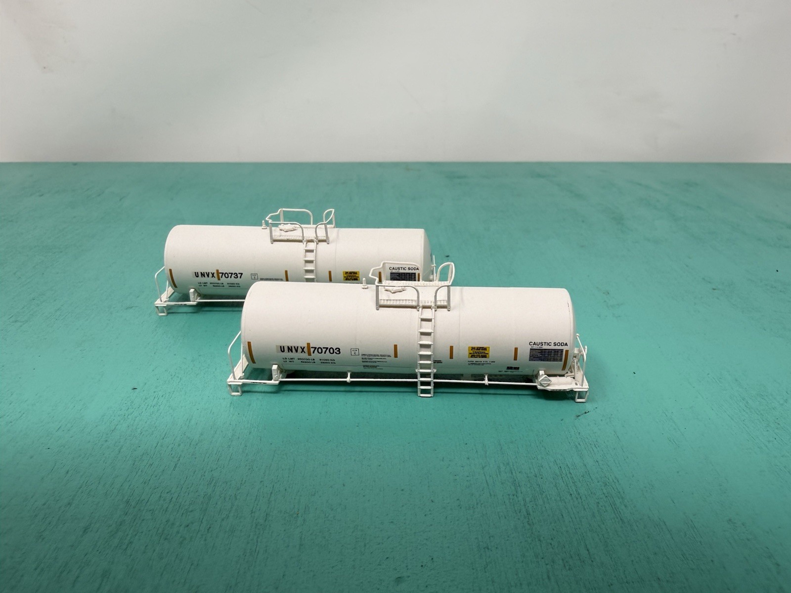 Atlas N - 17,600 Corn Syrup Tank - No Trucks/ Package - Univar Canada ...