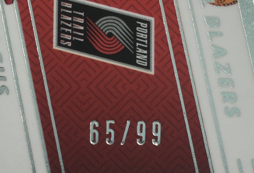 2023-24 National Treasures LaMarcus Aldridge Game Used Retro Materials ...