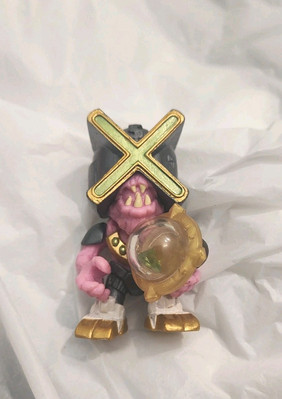 Treasure X Cyborg Bot Bling Gold Figure Character Moose Ty68 | eBay