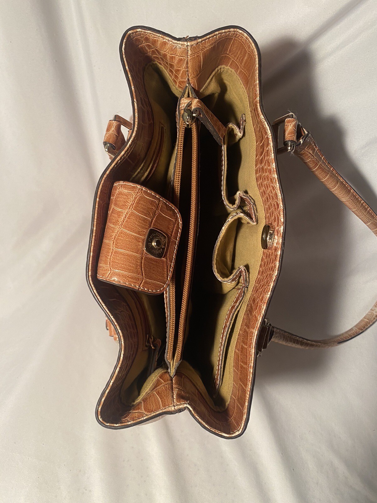 Liz Claiborne Tan Faux Alligator Handbag | eBay