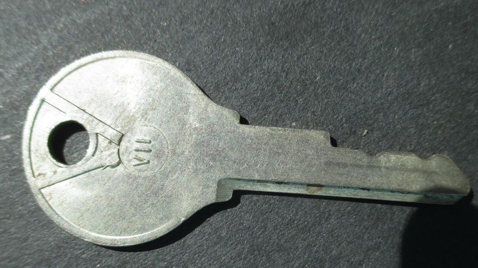 Vintage Key: Taylor Lock Co, Phila. PA U.S.A. V68L,VII | eBay