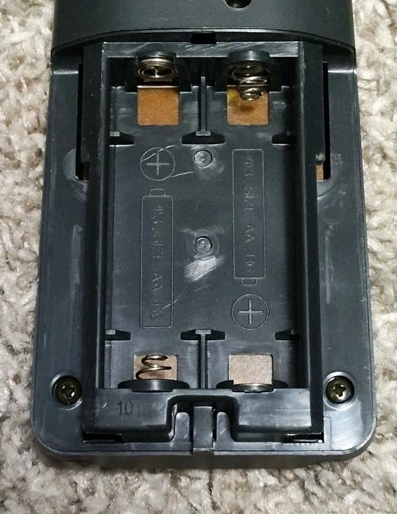 Sony Trinitron 13" model KV-13M42 2002 Retro gaming TV With Remote ...