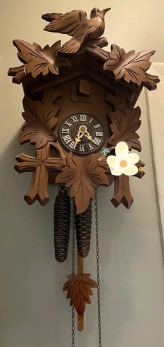 Vtg Black Forest Made In Germany Cuckoo Clock Wood Bird Acorn Chime ...