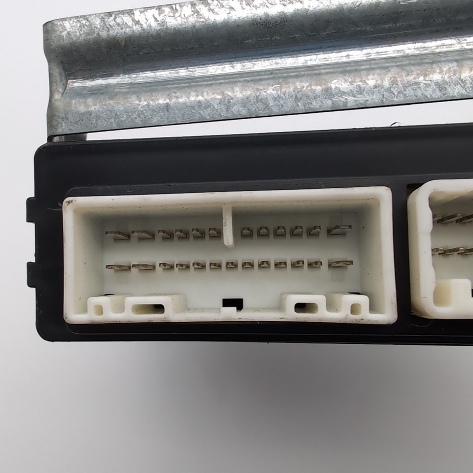 2003 - 2009 Lexus GX470 Multiplex Network Body Control Module 89226 ...