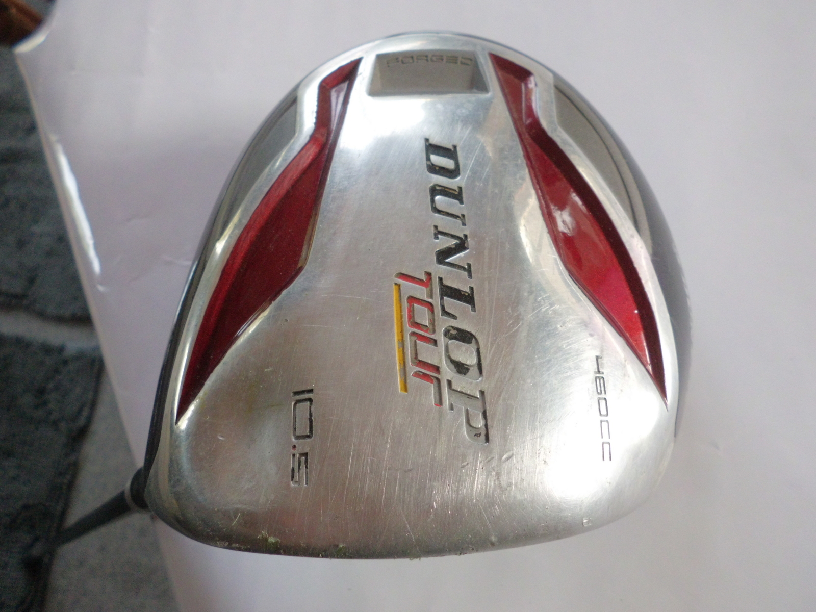 PRE~LOVED DUNLOP TOUR DRIVER ~ 10.5 LOFT ~ 460CC ~ REGULAR SHAFT ~ DENT ...