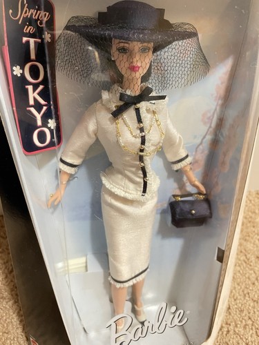 1999 City Seasons Spring In Tokyo Barbie Doll Collector's Edition 23499 ...