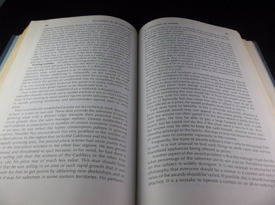 Management Of The Sales Force William J Stanton Richard H. Buskirk 1976 ...