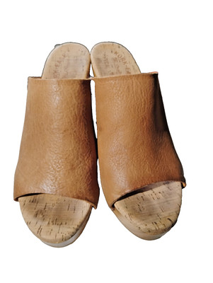 Kork-Ease Clog Size 8M Brown Women’s Danika Wood Stud Mule Peep Open ...