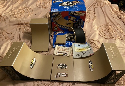 Vintage Tech Deck Tony Hawk Skatepark Vert Ramp w/ Ramp Extender - Half ...