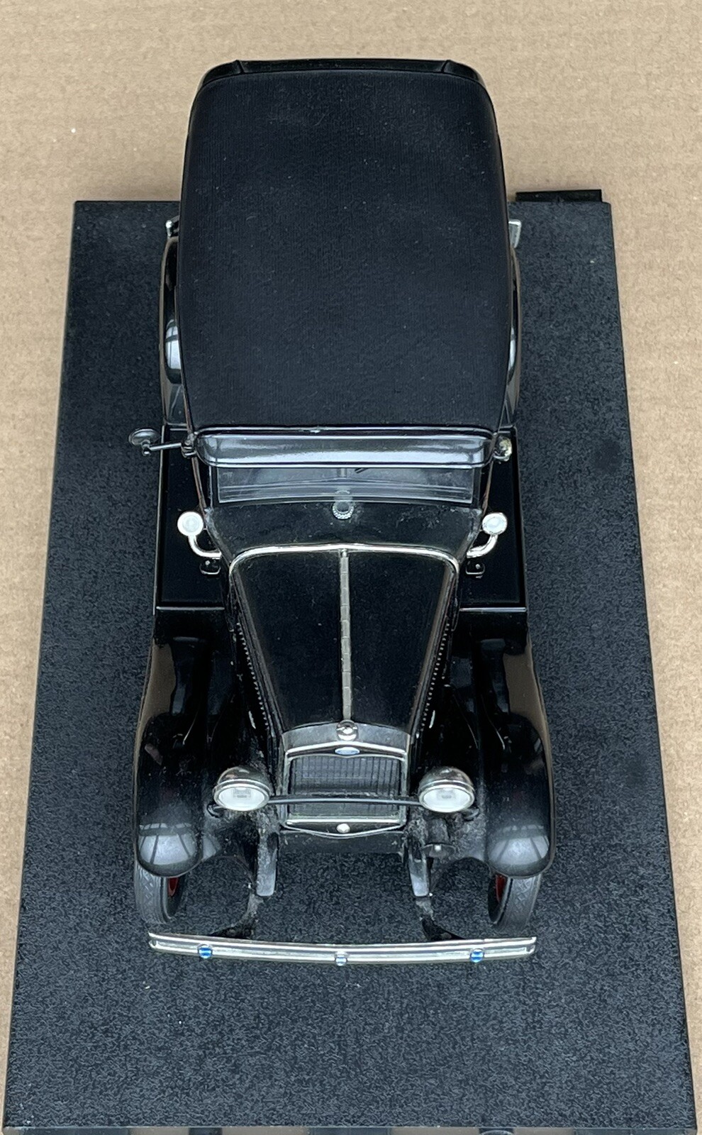 2001 MOTOR CITY CLASSICS 1931 Ford Model A Tudor - Black (Red Wheels) w ...