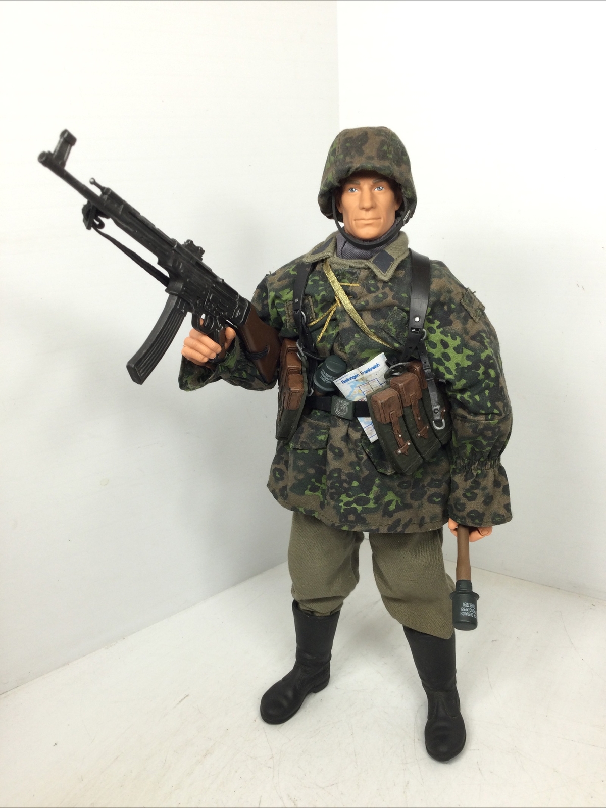 1/6 CUSTOM HASBRO GI JOE WW2 GERMAN SS DIV GRENADIER MP-44 NORMANDY + 2 ...
