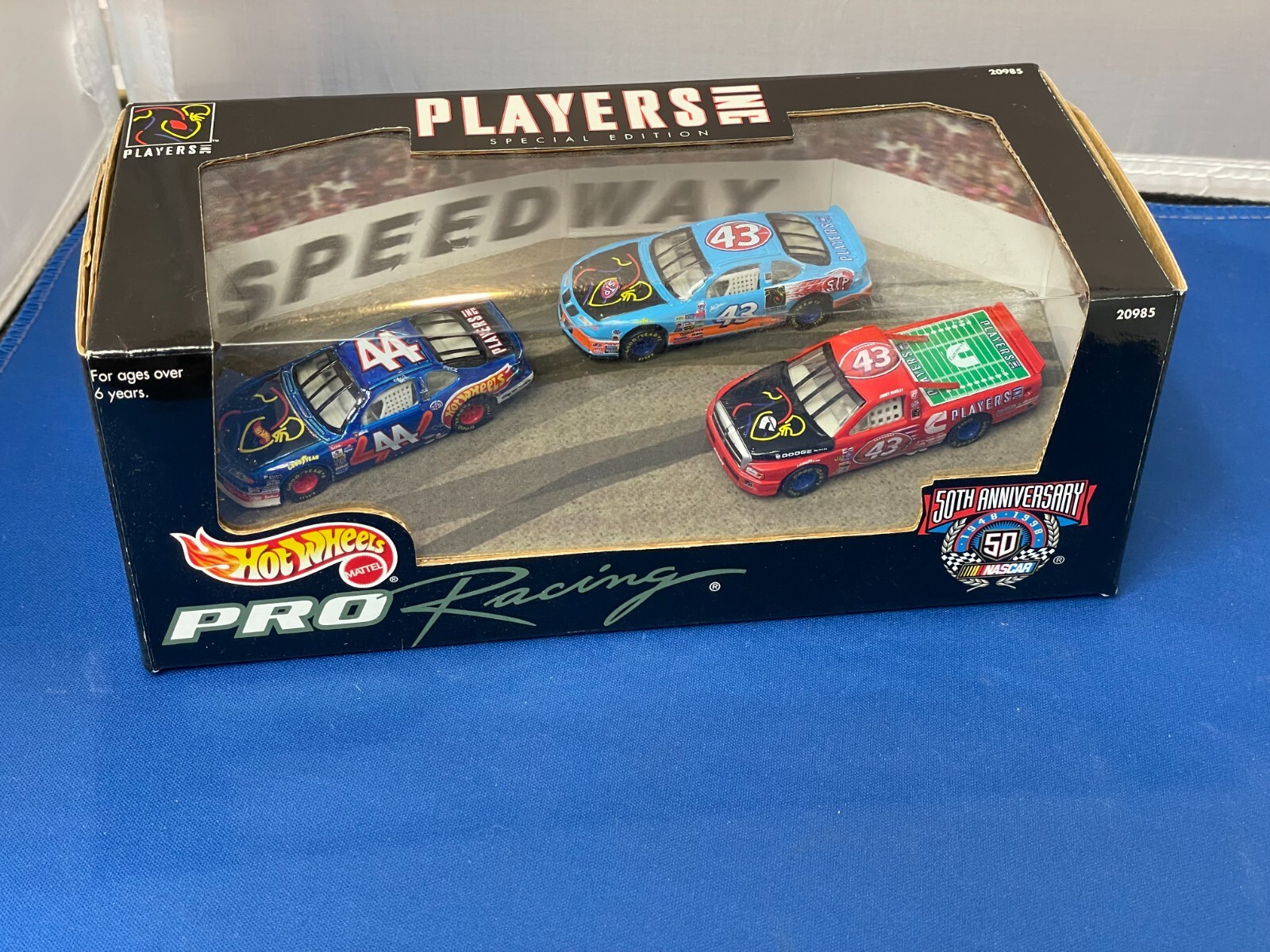 Special Edition Hot Wheels Pro Racing Players Inc 3 Vehicle Set NASCAR ...