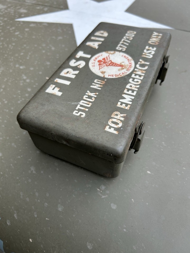 WW2 U.S. Army First Aid Kit Jeep mb GPW original Ford Willys | eBay