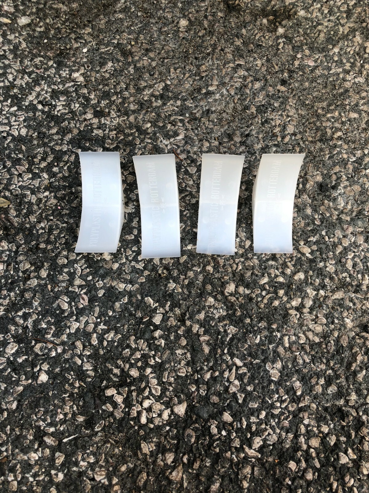 CARAVAN/MOTORHOME/BOAT WINDOW PLASTIC UNDER RUBBER CORNER INSERTS | eBay UK