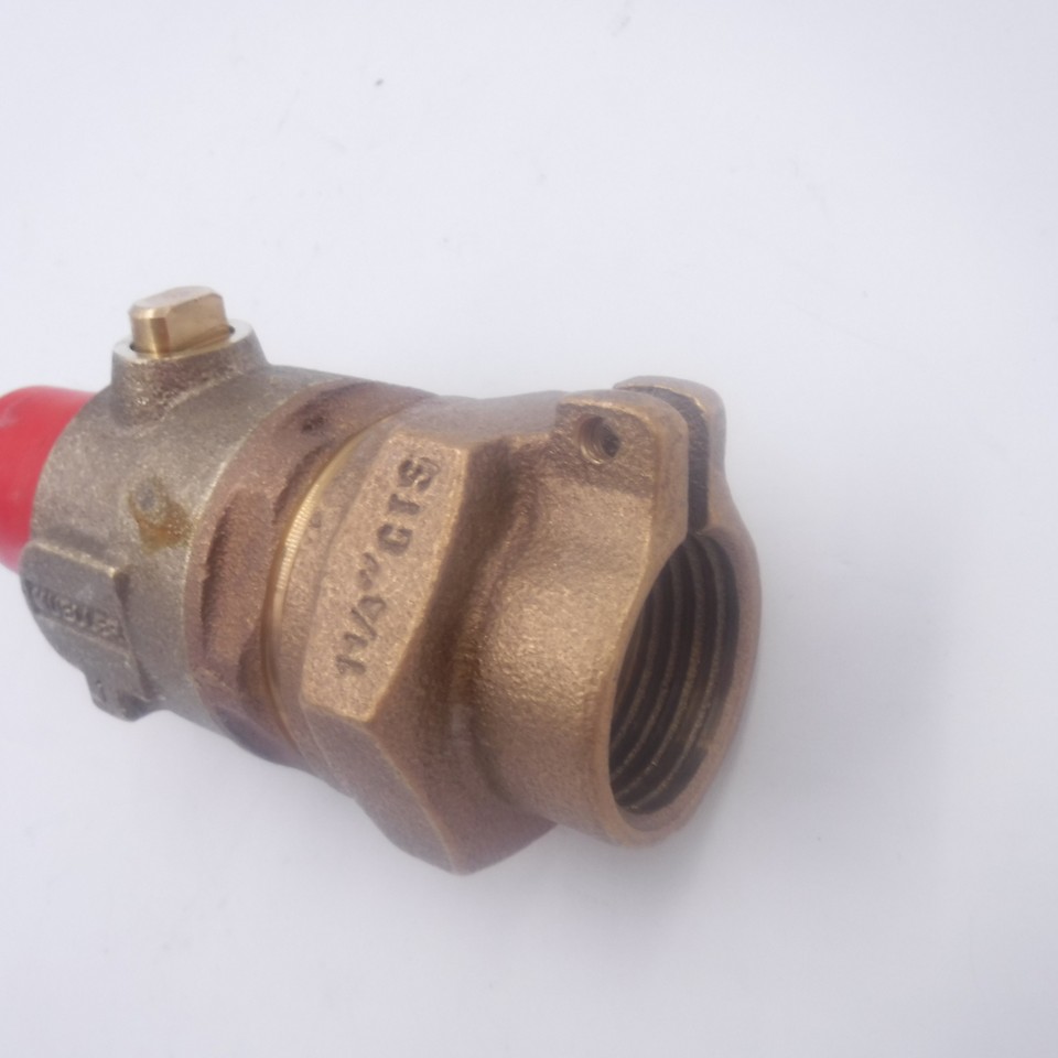 E-25009N Corporation Stop Valve 1" AWWA Taper x 1-1/4" CTS Pack Joint ...