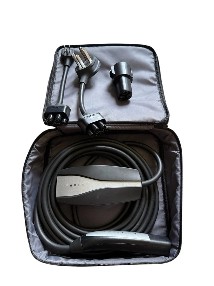 Pre-owned Original TESLA Mobile Charger Gen 2 with NEMA 5-15, 14-50 | eBay