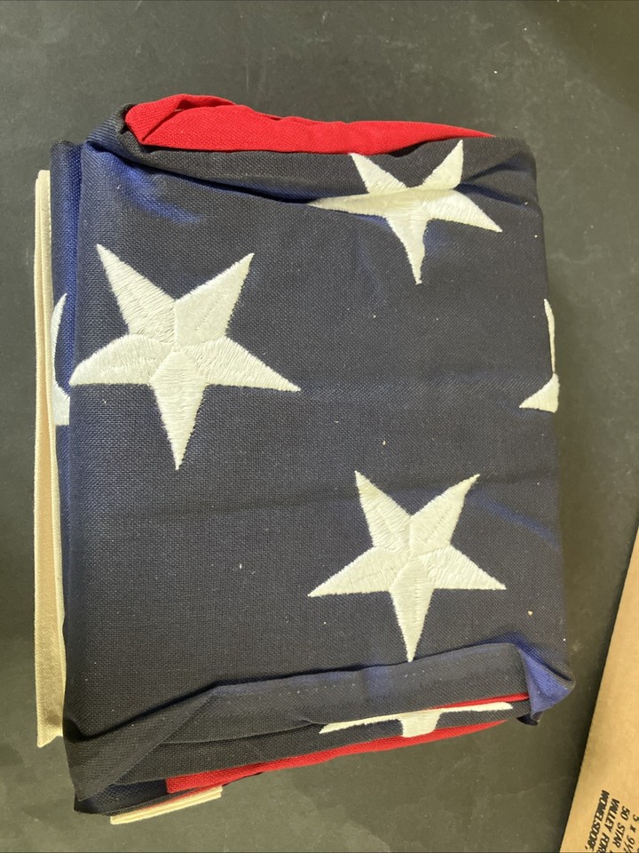 US American Interment Flag 5x9 1/2 Feet Valley Forge Original Box 5' x ...