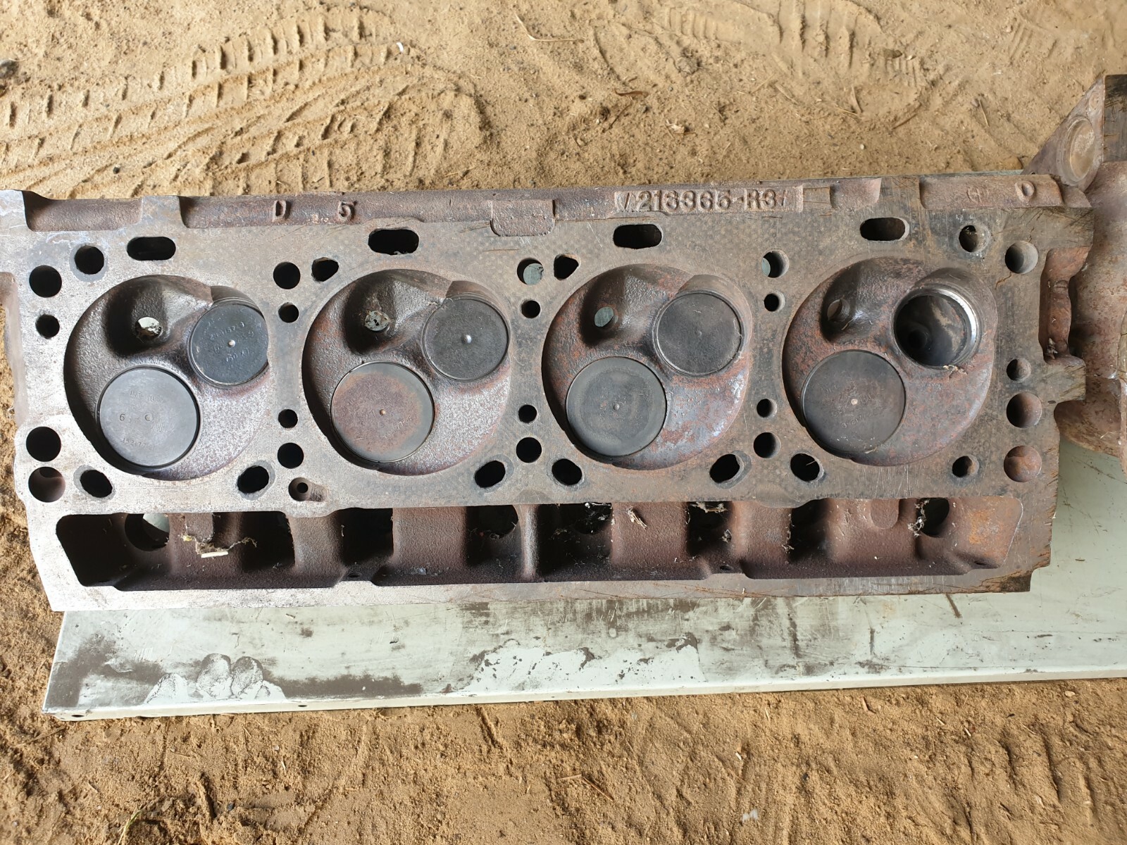 International 392 V8 Cylinder Heads | eBay Australia