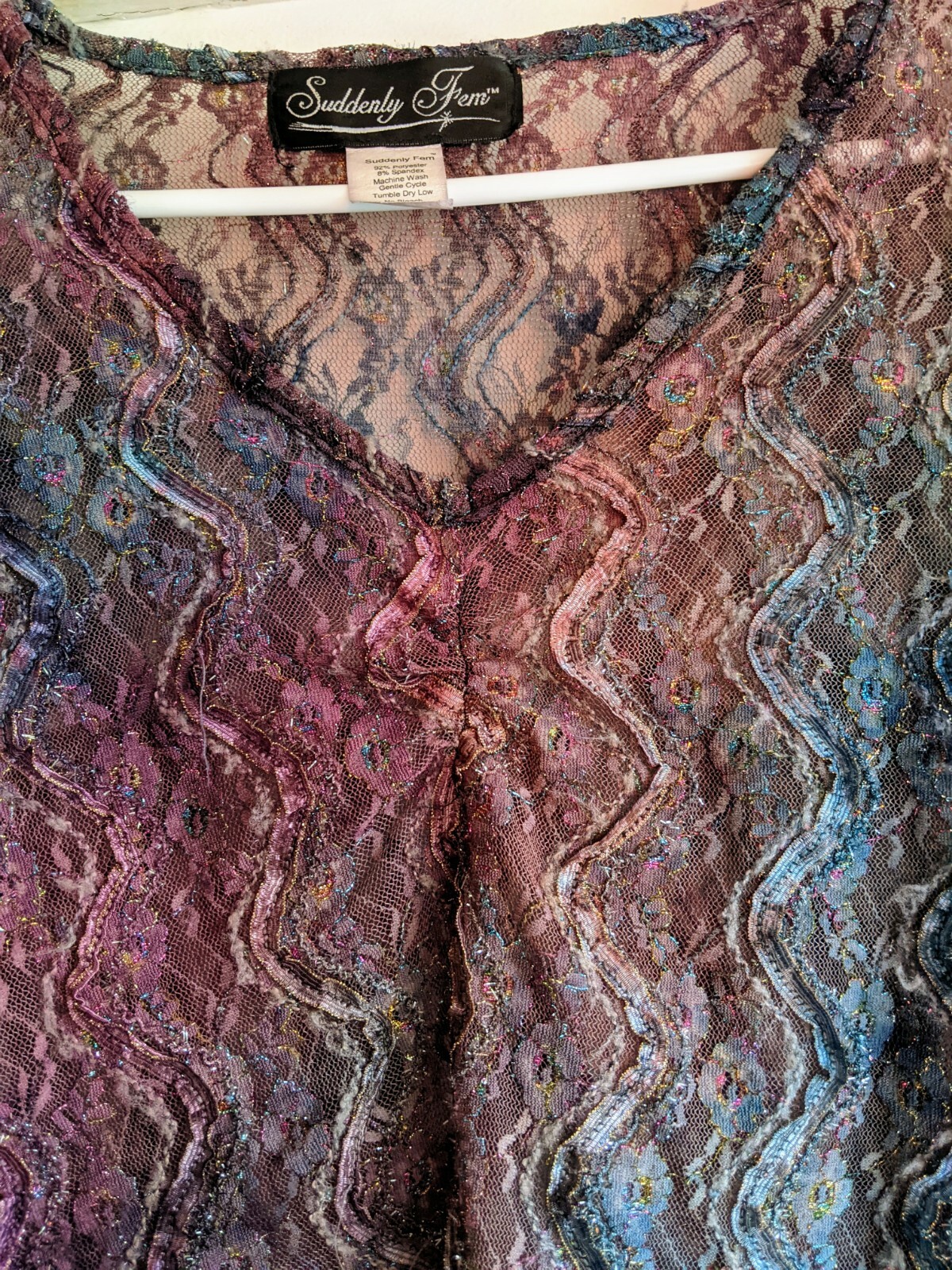 Suddenly Fem RARE vintage sheer sparkle 3/4 sleeve to… - Gem