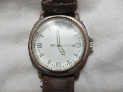 Elizabeth Arden Analog Wristwatch with a Buckle Band | eBay