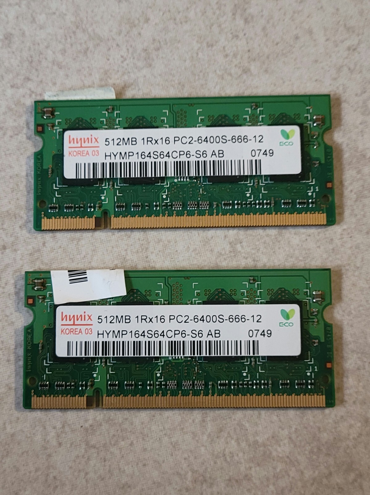 LOT OF 2 GENUINE HYNIX LAPTOP MEMORY RAM STICKS 512MB 1RX16 PC2 ...