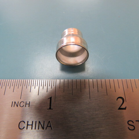 TE/ AMP 3-747579-2 Qty of 74 per Lot Connector Ferrule, Outer For ...