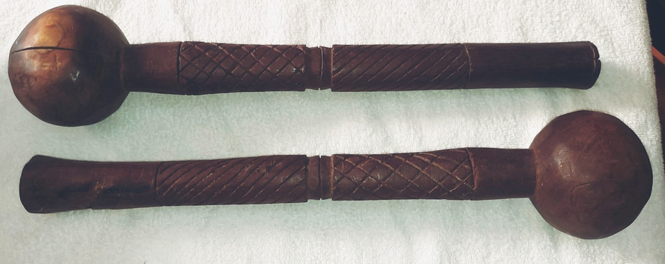2x African carved Maasai Rungu talking / throw sticks / Knobkerry club ...