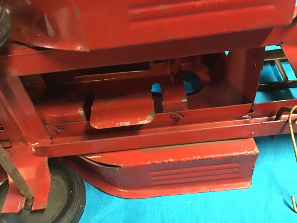 Turner Toys Pressed Metal Mack Hook and Ladder Fire Truck With 3 ...