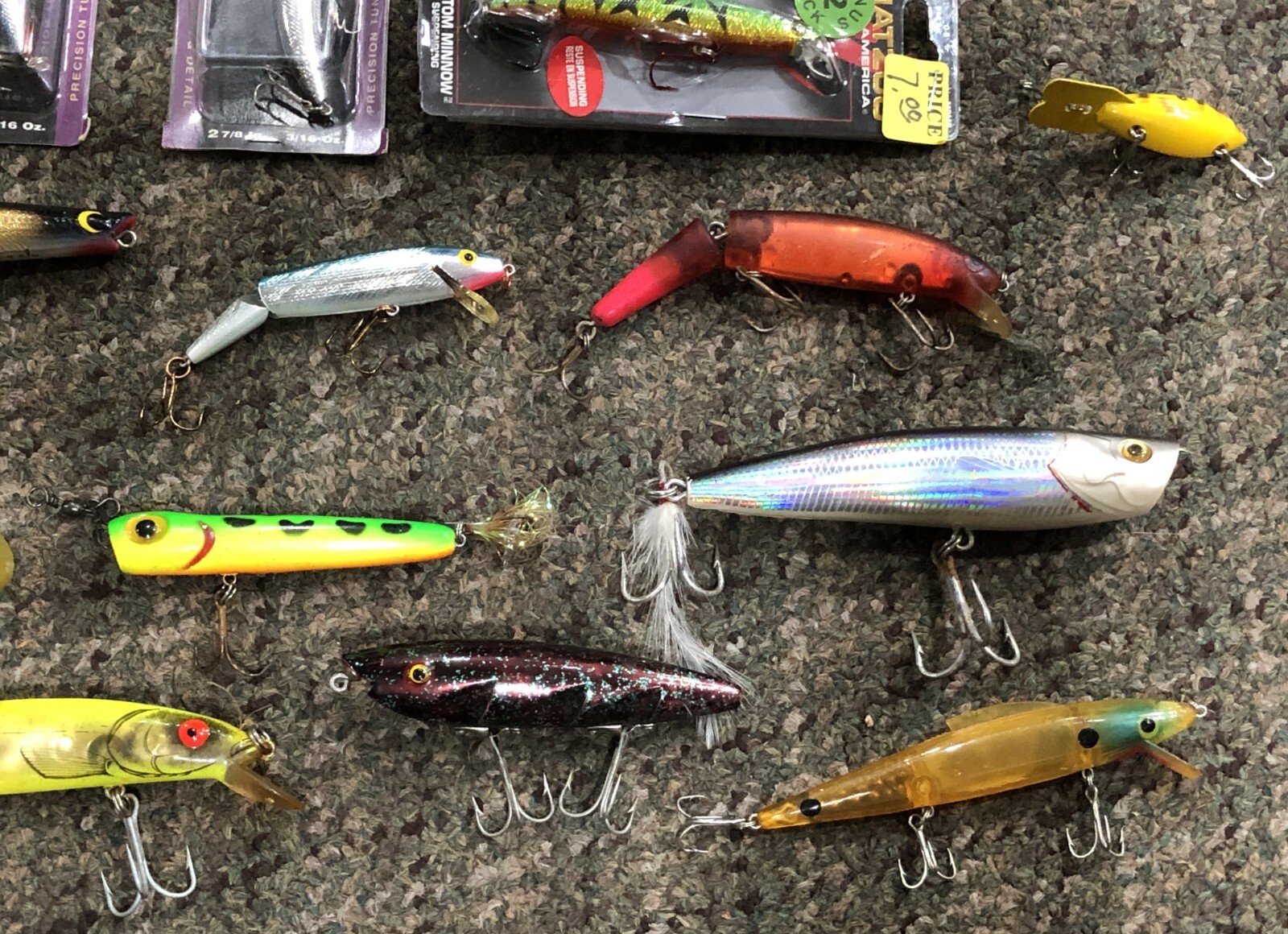 Lot of 30+ Fishing Lures FENWICK PFLUEGER CLASS TACKLE MORE - FREE ...