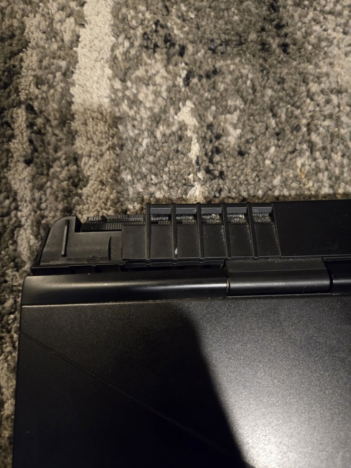 Alienware m17 R5 - 17.3" Gaming Laptop - Intel i7, 16GB RAM, GTX 1070 ...