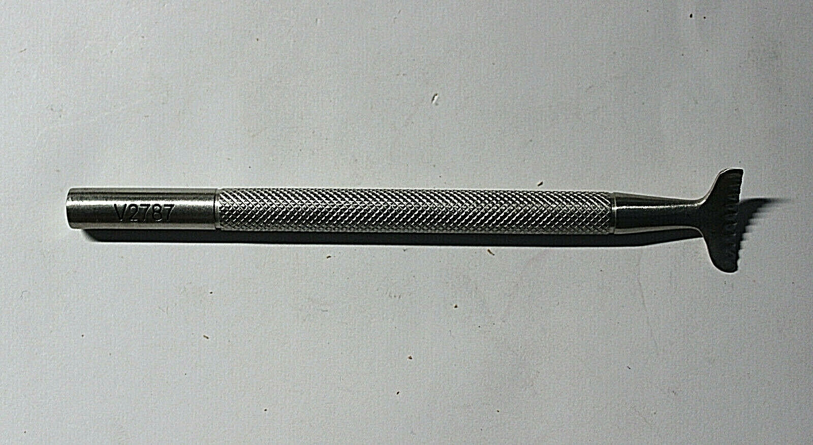 Tandy Leather CRAFTOOL PRO Stamping Tool - Veiner - V2787 or 82787-00 ...