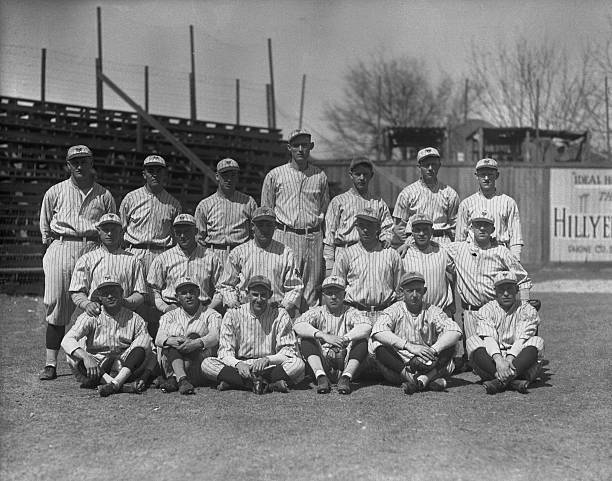 A Group Of Rookie Baseball Players 1922 OLD BASEBALL PHOTO | eBay
