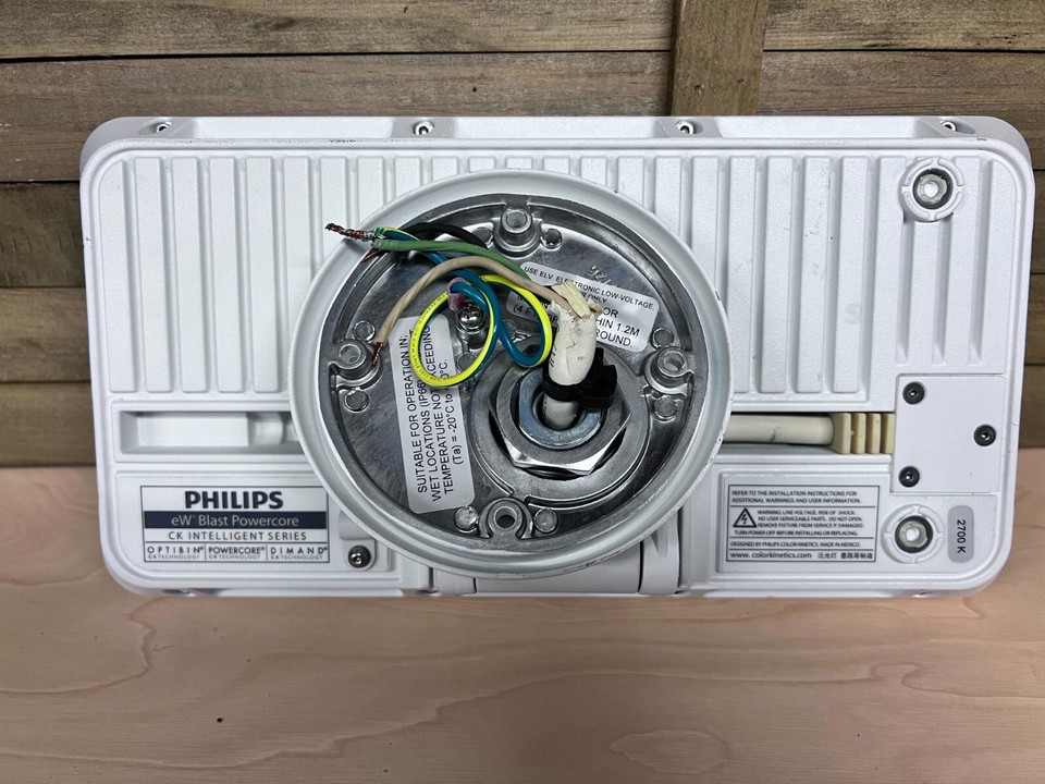 Philips Color Kinetics eW Blast Powercore gen4 OptiField 2700K White ...