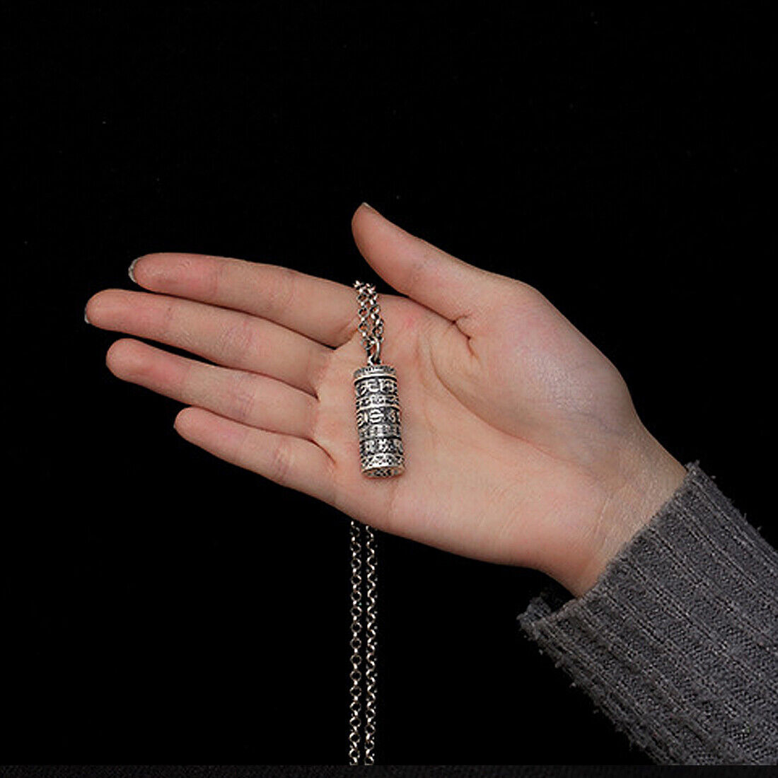 925 Sterling Silver Cylindrical Box Buddhism Om Mani Padme Hum Pendant ...