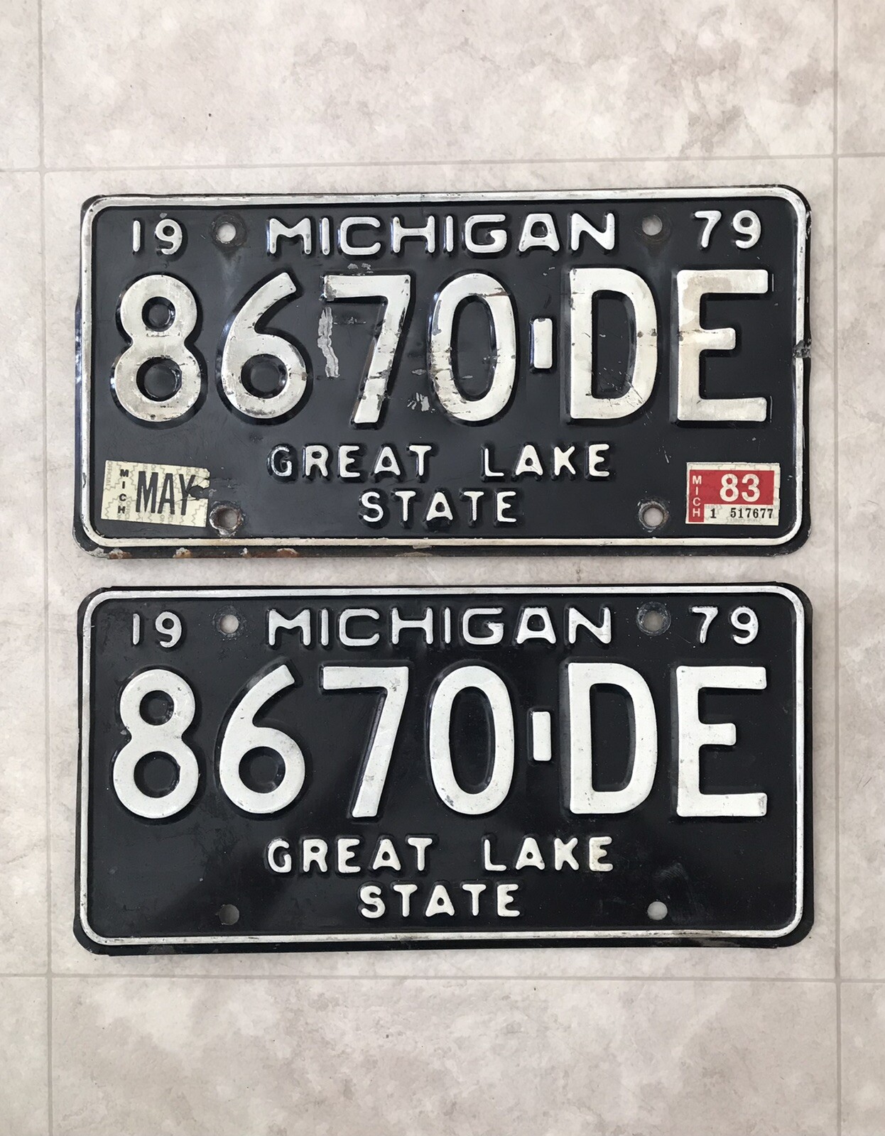 Pair of 1979 Michigan License Plates 8670-DE Automobile Garage Tavern ...